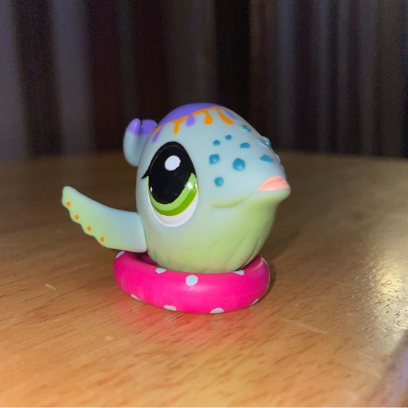 Hasbro | Toys | Lps Littlest Pet Shop Whale Fish Swim Sun Aqua Paint ...